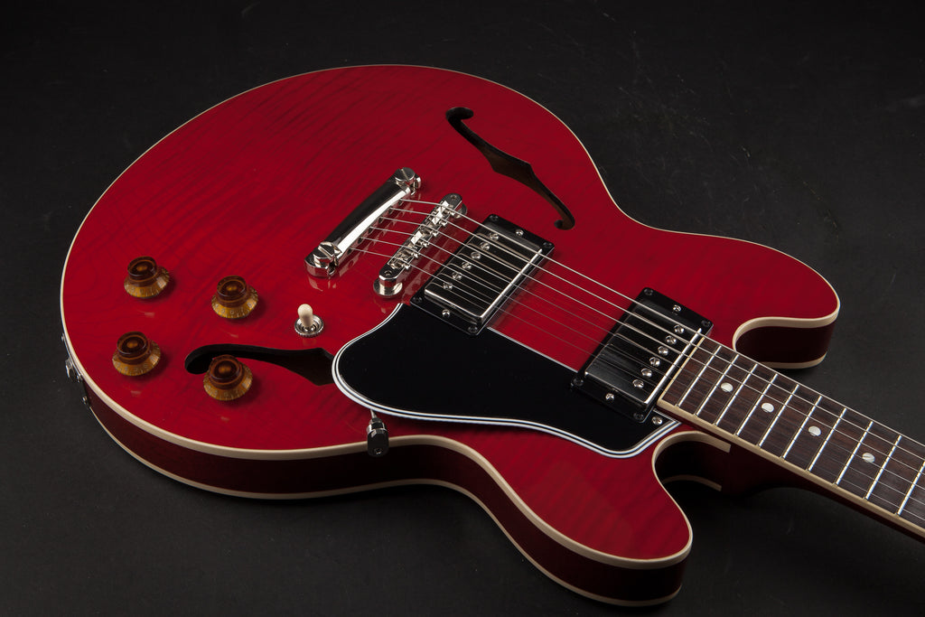 Gibson Custom : CS-336 Figured Cherry #CS102857 – World Guitars