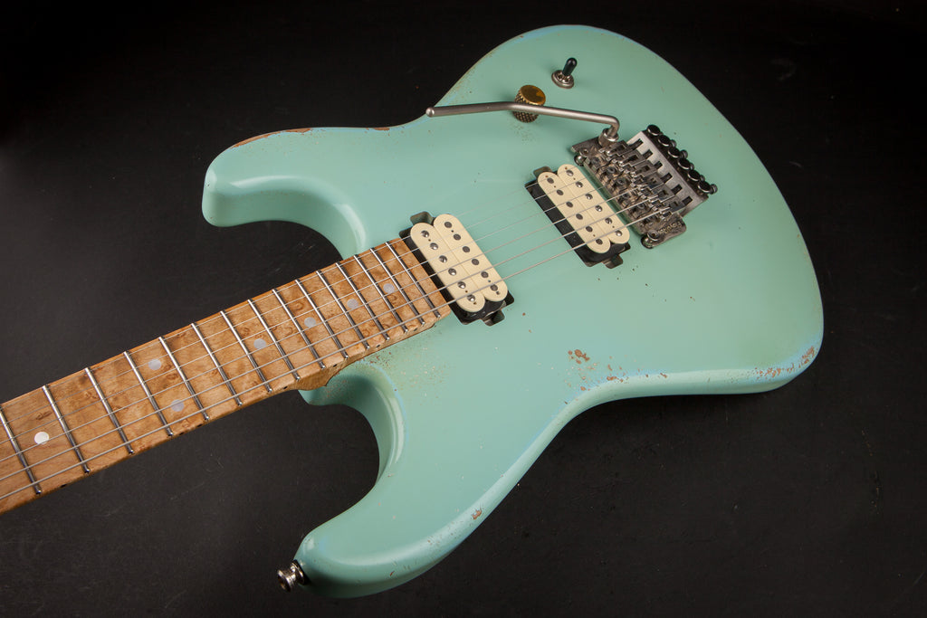 Luxxtone: El Machete 22 Sonic Blue #473 – World Guitars