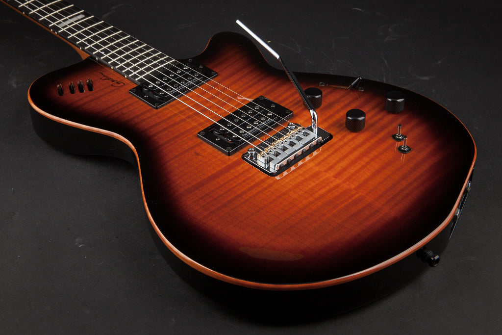 Godin Guitars LGXT Cognac Burst – World Guitars